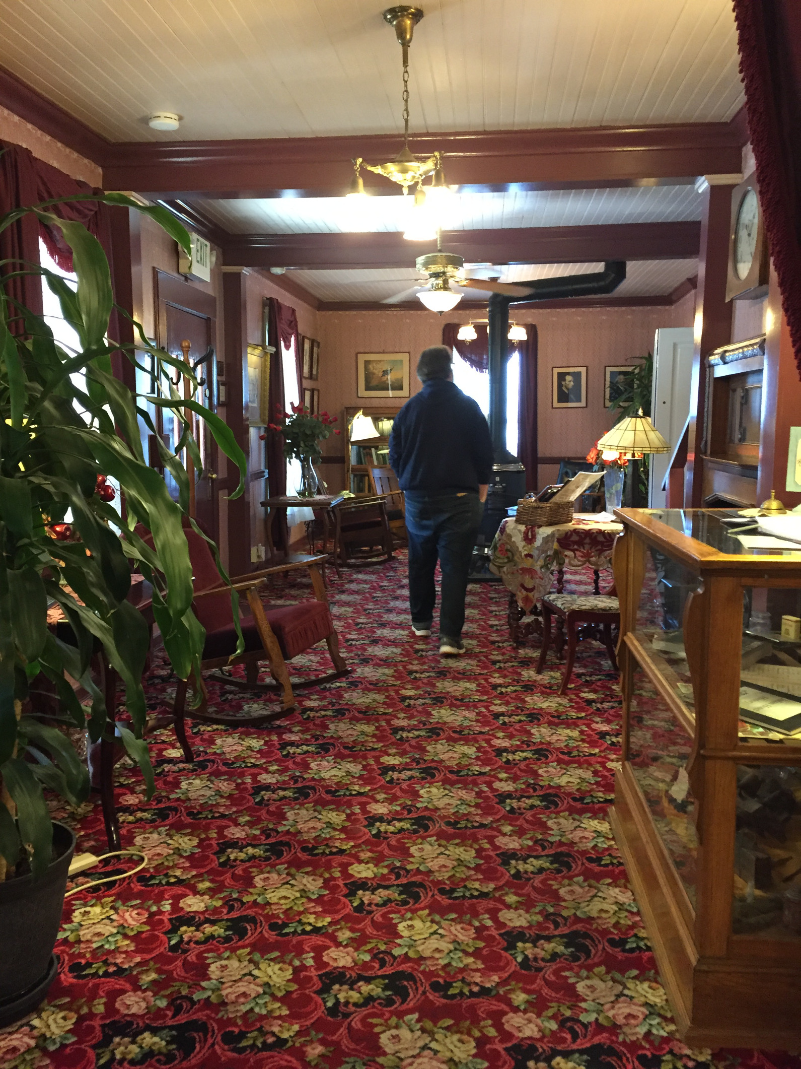 Check Into the Charming Julian Hotel [Updated with COVID Status ...